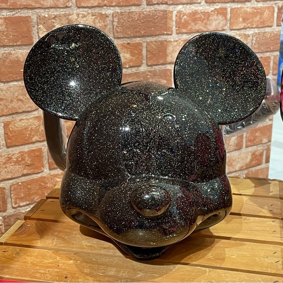 Loungefly | Bags | New Disney Parks Loungefly Mickey Mouse Head Black ...